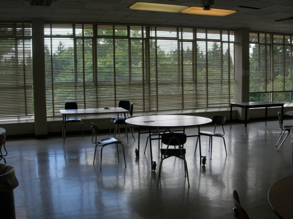 TWILIGHT FILMING LOCATION Madison HIgh School Cafeteria (Forks High ...