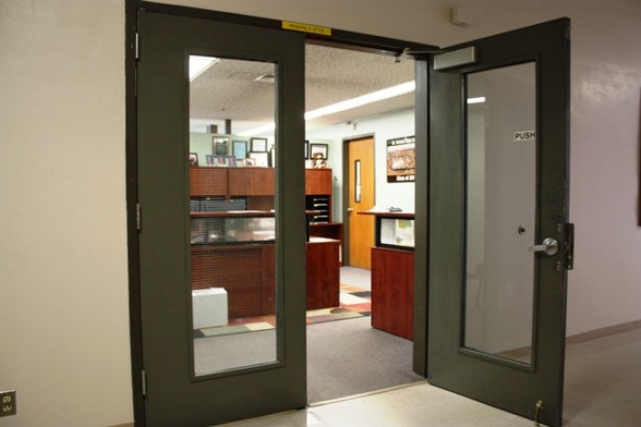 TWILIGHT FILMING LOCATION St. Helens H.S. Office and Cafeteria ...